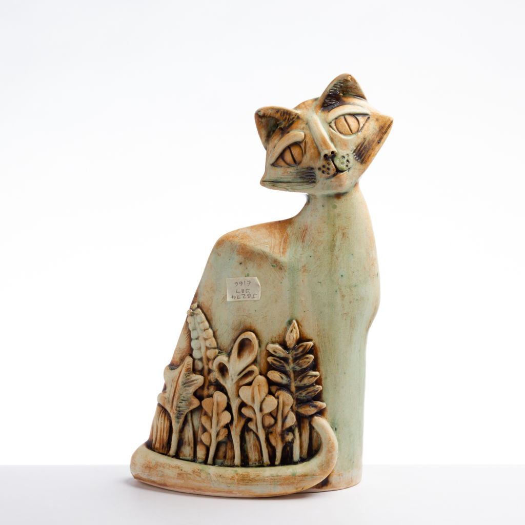 Hand in Hand DG563Y2 - Contemporary Ceramics