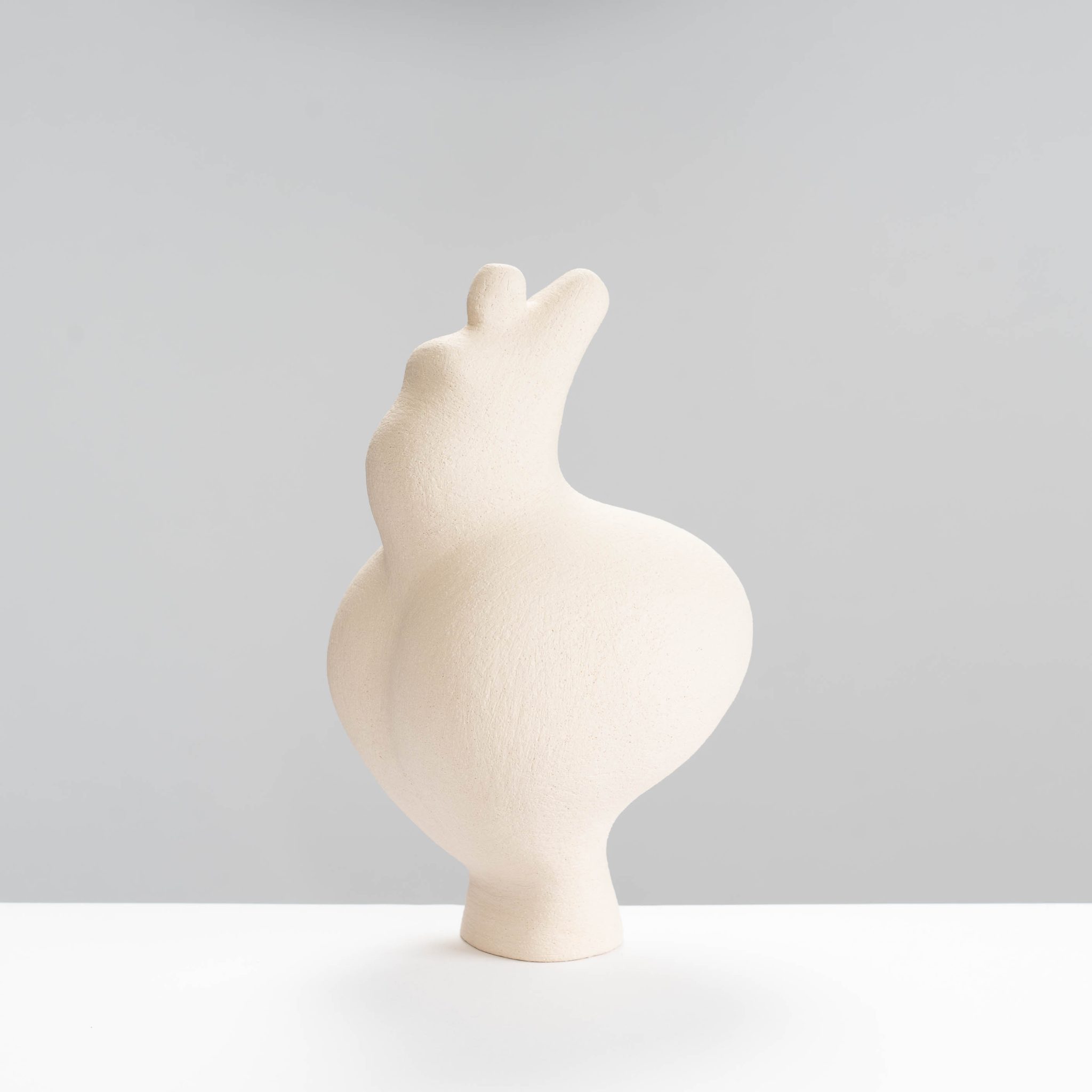 open cursive curl RK53Y154 - Contemporary Ceramics